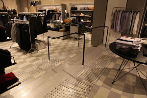 Country Road, Adelaide | Stepsolve